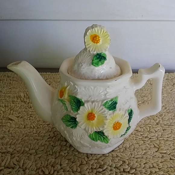 Lefton | Dining | Vintage Lefton Porcelain Teapot Rustic Daisy | Poshmark